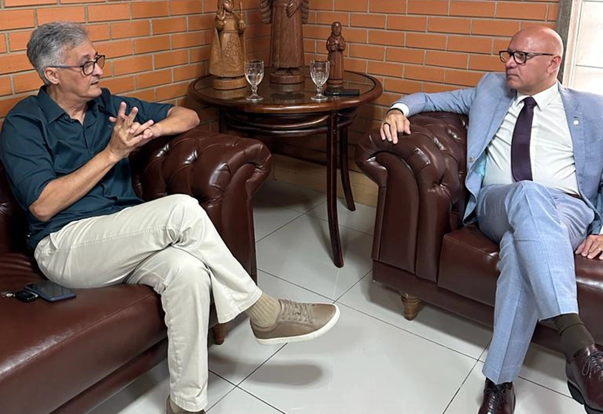 Franzé Silva recebe Fernando Said e não descarta união PT e PSDB - GP1